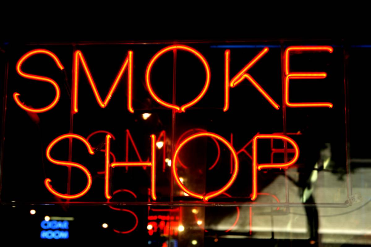 Effective Digital Marketing Strategies for Your Smoke Shop - Digital ...
